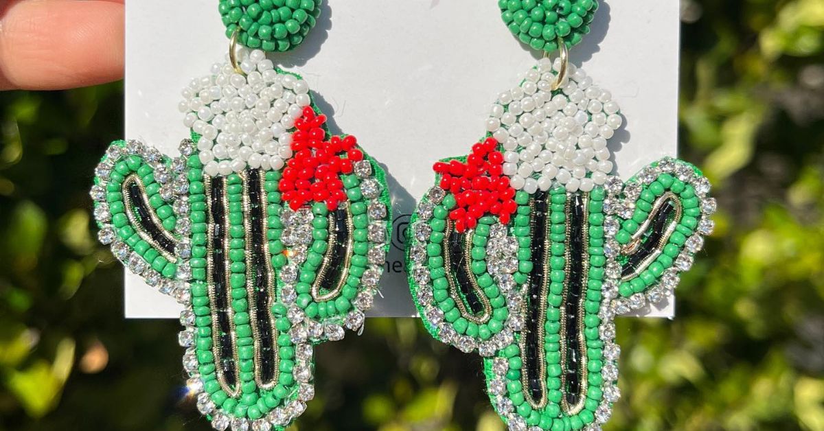 A Quick Guide to Accessorizing With Handmade Jewelry